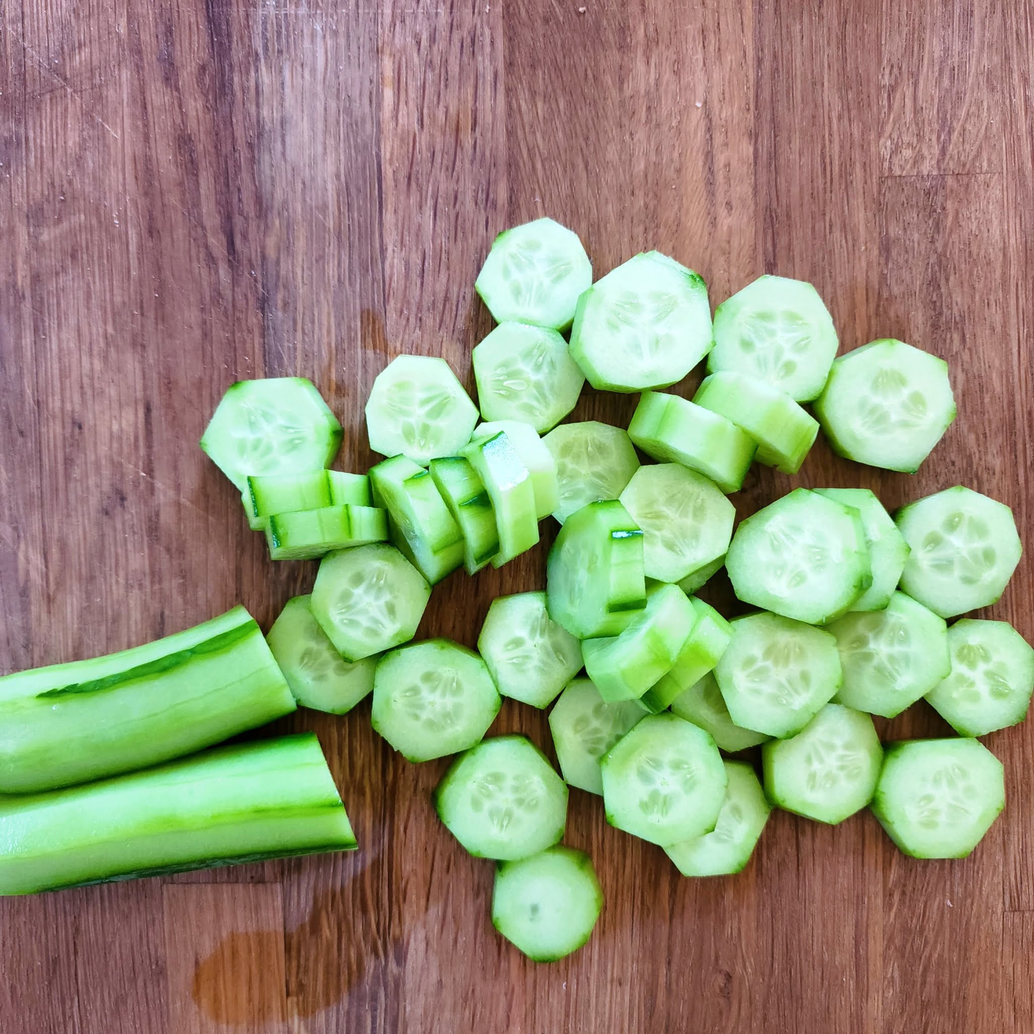 Cucumber Sandwiches (Perfect Finger Food!) - Comfortable Food