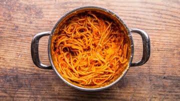 Fried Spaghetti (Easy 30-Minute Meal!) - Comfortable Food