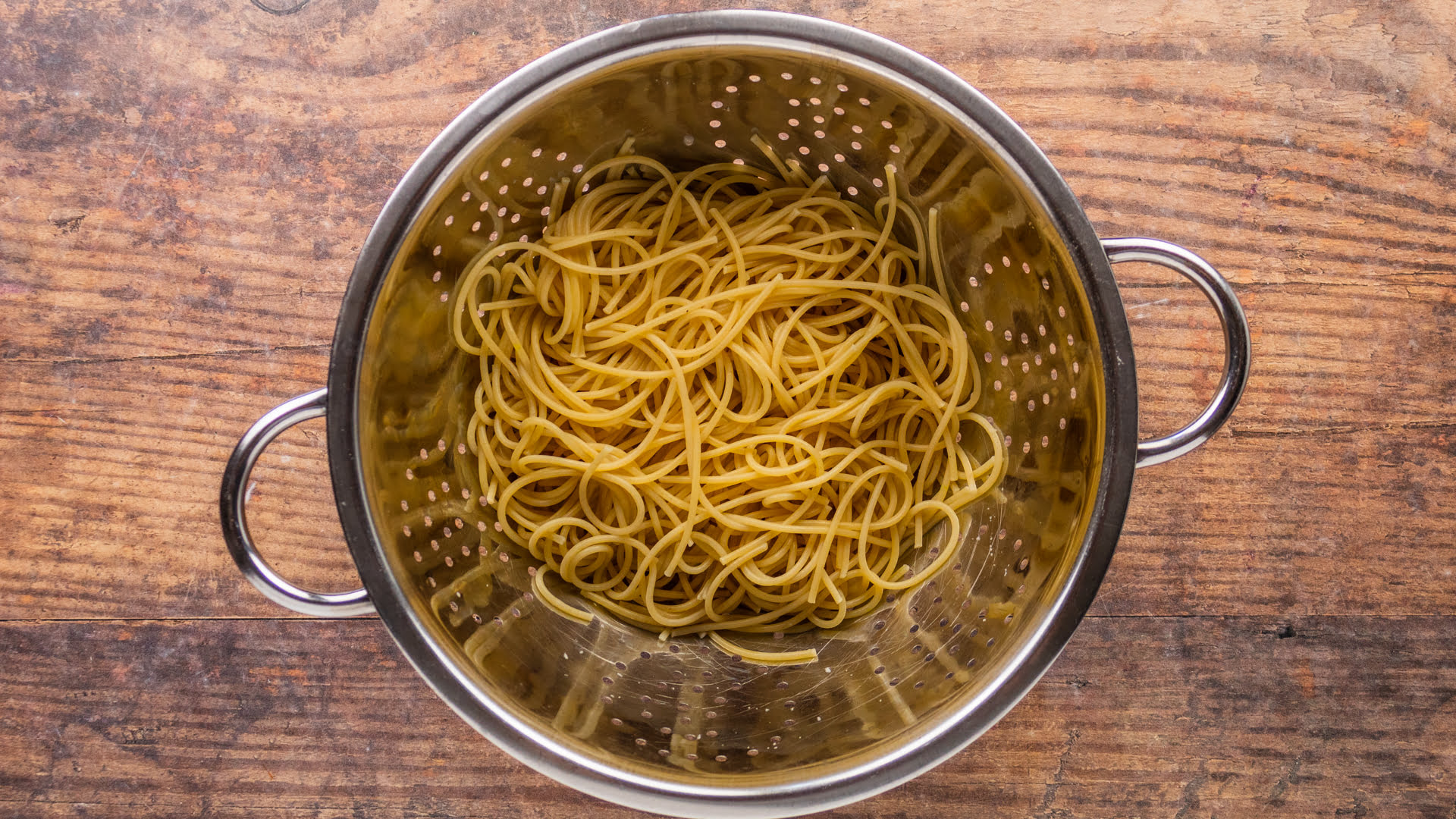 Fried Spaghetti (Easy 30-Minute Meal!) - Comfortable Food