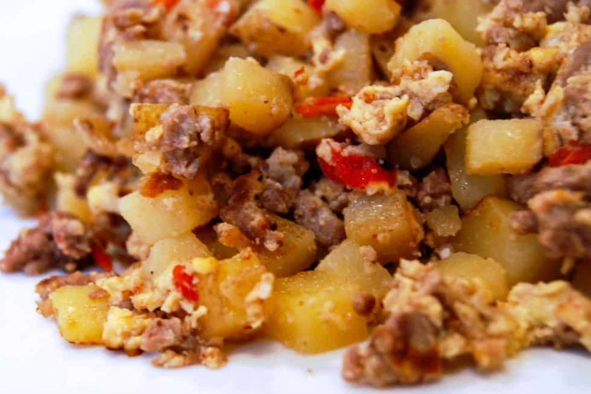 Ground Beef Potato Hash (30 Minute Breakfast!) - Comfortable Food